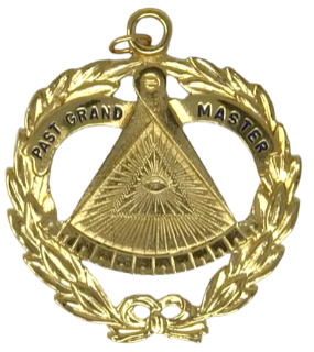Past Grand Master Collar Jewel in Gold Tone – Mason Square Market